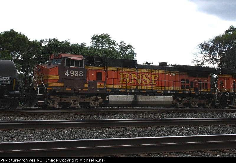 BNSF 4938